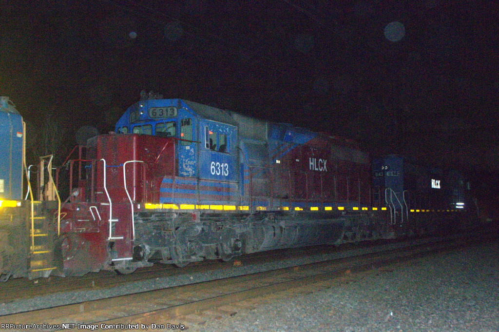 HLCX SD40-2s 6313 and 8143 on X797